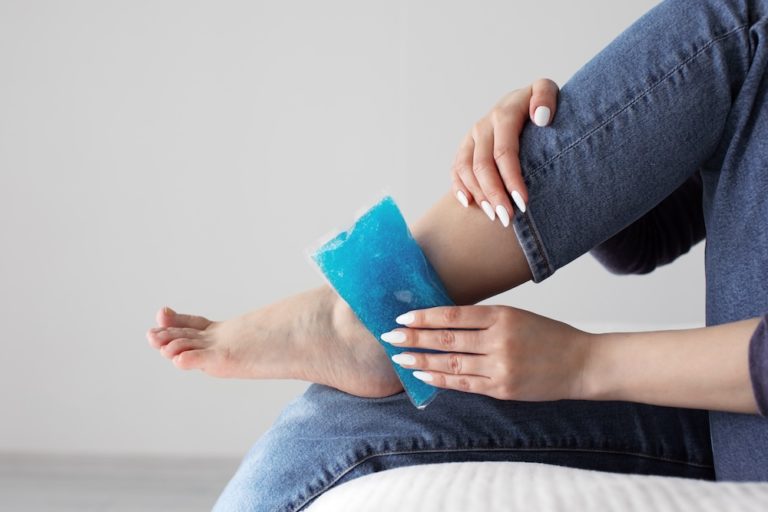 Esguince y contusión en el tobillo: causas, síntomas y tratamiento - PUVA